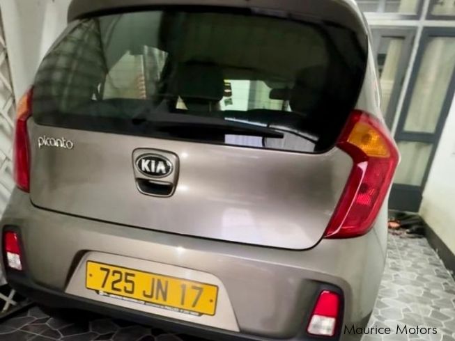 Used Kia Picanto | 2017 Picanto for sale | Quatre Bornes Kia Picanto ...