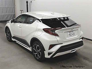 Used Toyota CH-R | 2017 CH-R for sale | Phoenix Toyota CH-R sales ...