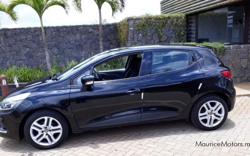 Used Renault Clio | 2018 Clio for sale | Saint Pierre Renault Clio ...