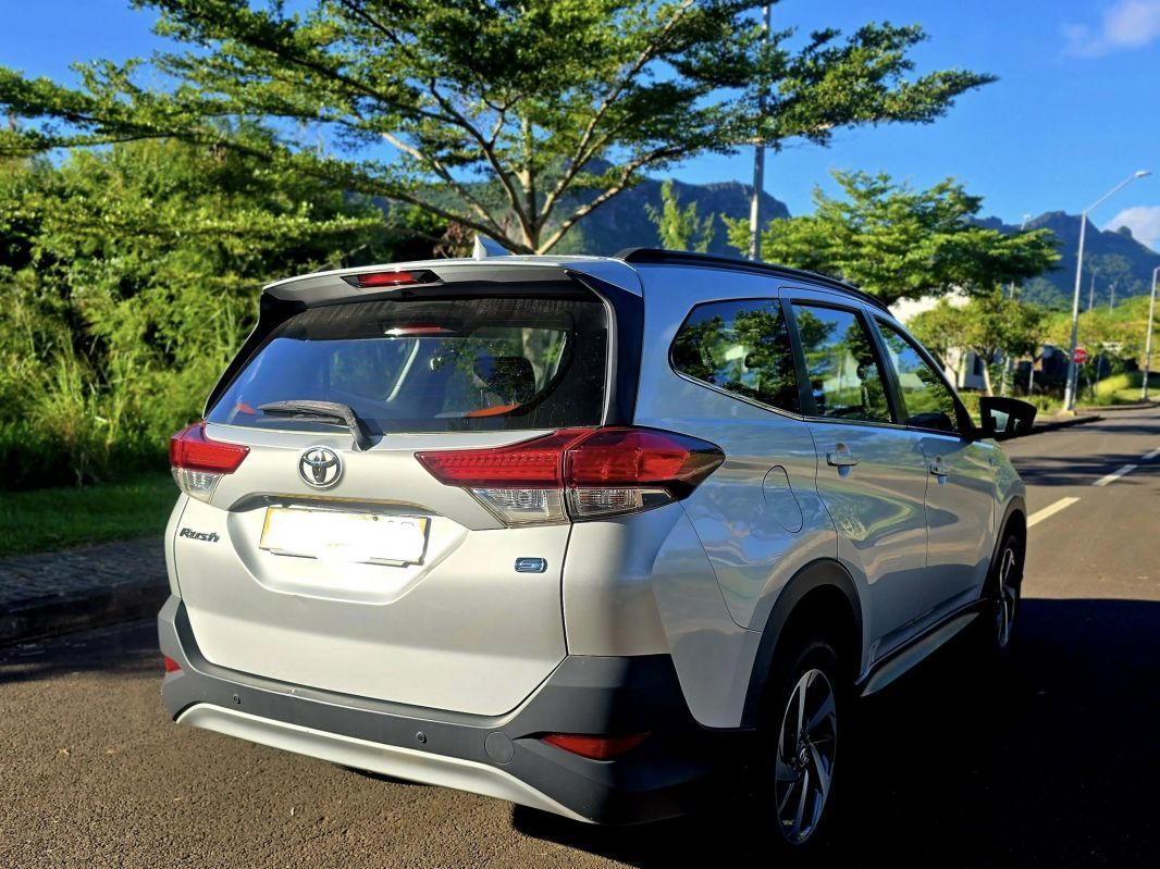 Used Toyota Rush | 2018 Rush for sale | Beau Bassin Toyota Rush sales ...