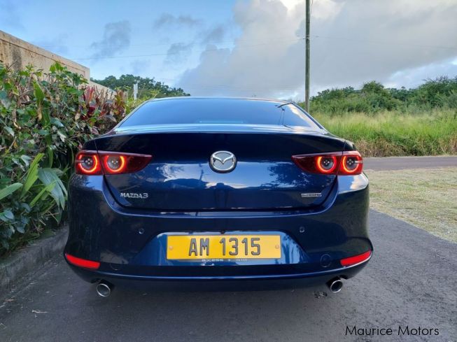 Used Mazda 3 Signature | 2021 3 Signature for sale | Mon Choisy Mazda 3 ...