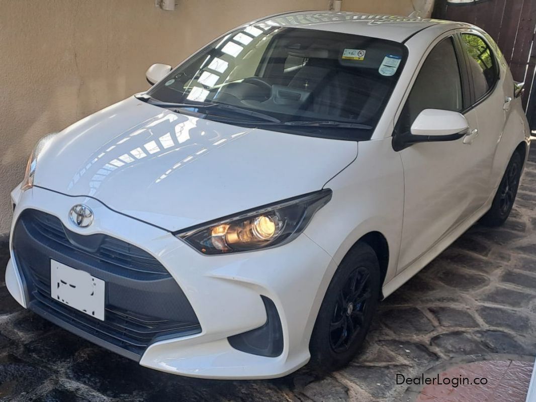 Used Toyota Yaris | 2021 Yaris for sale | Quatre Bornes Toyota Yaris ...