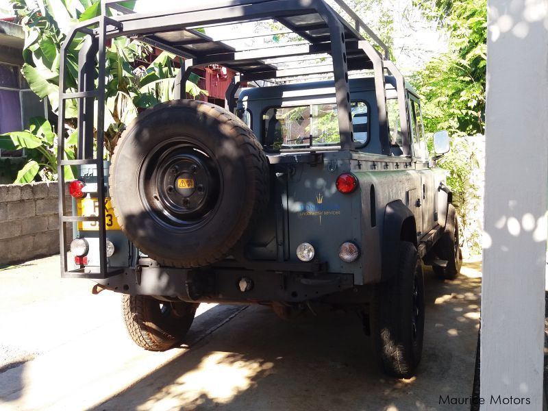 Used Land Rover Defender | 1992 Defender for sale | cascavelle Land ...