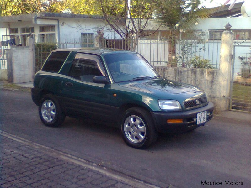 Used Toyota RAV4 2 portes | 1996 RAV4 2 portes for sale | route jardin ...