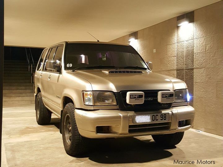 Used Isuzu Trooper | 1998 Trooper for sale | Beau Bassin Isuzu Trooper ...