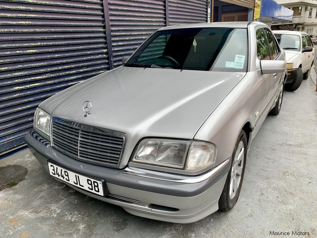 Used Mercedes-Benz C180 | 1998 C180 for sale | Lalmatie Mercedes-Benz ...