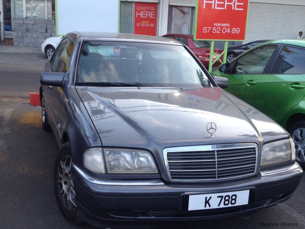 Used Mercedes-Benz C180 | 1998 C180 for sale | Quatre bornes Mercedes ...