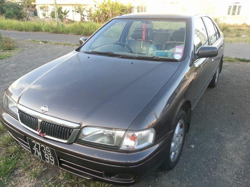 Used Nissan sunny B14 | 1999 sunny B14 for sale | quatre bornes Nissan ...