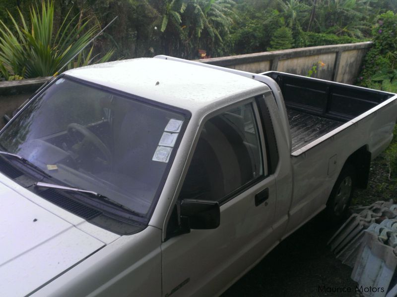 Used Toyota Corolla EE111 | 1999 Corolla EE111 for sale | Riviere du ...