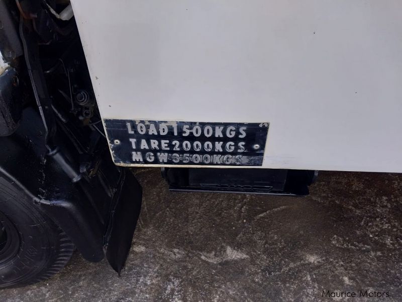 Used Mitsubishi Canter | 2000 Canter for sale | Saint Pierre Mitsubishi ...