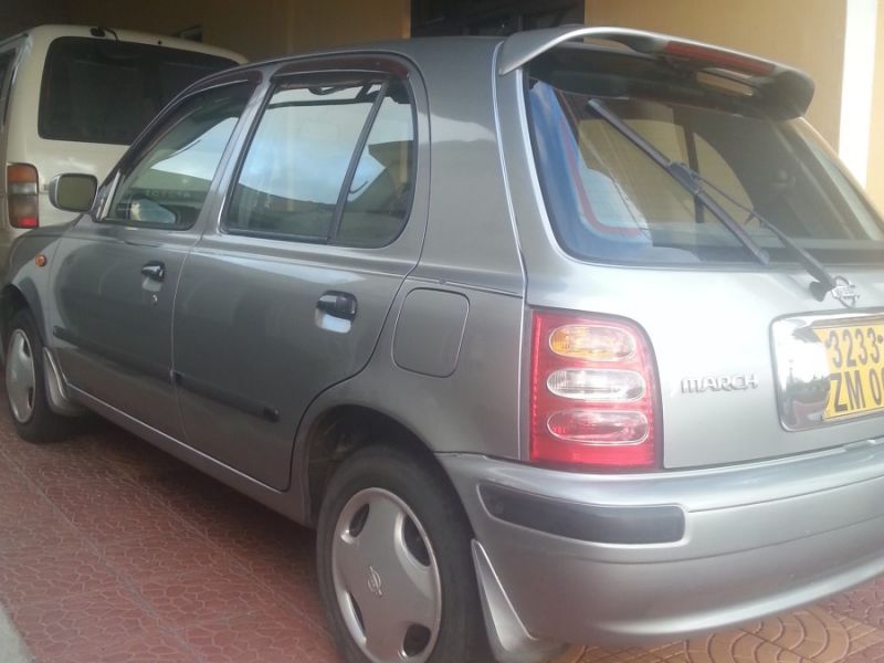 d'occasion Nissan March | 2000 March à vendre | ventes à Ripailles de ...