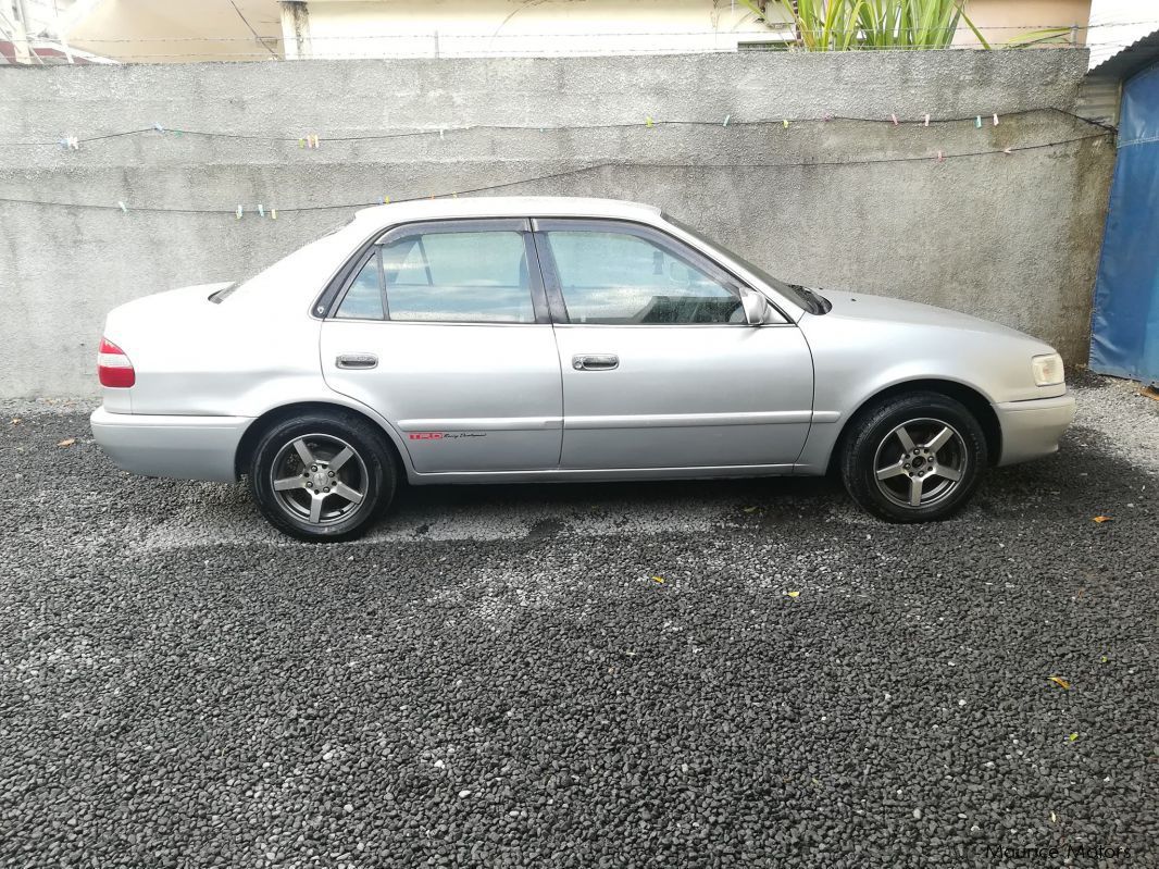 d'occasion Toyota Corolla EE111 XE SALOON | 2000 Corolla EE111 XE ...