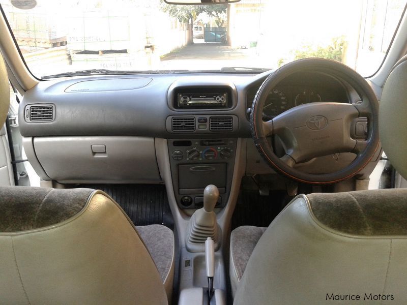 Used Toyota Corolla EE111 | 2000 Corolla EE111 for sale | Plaine des ...
