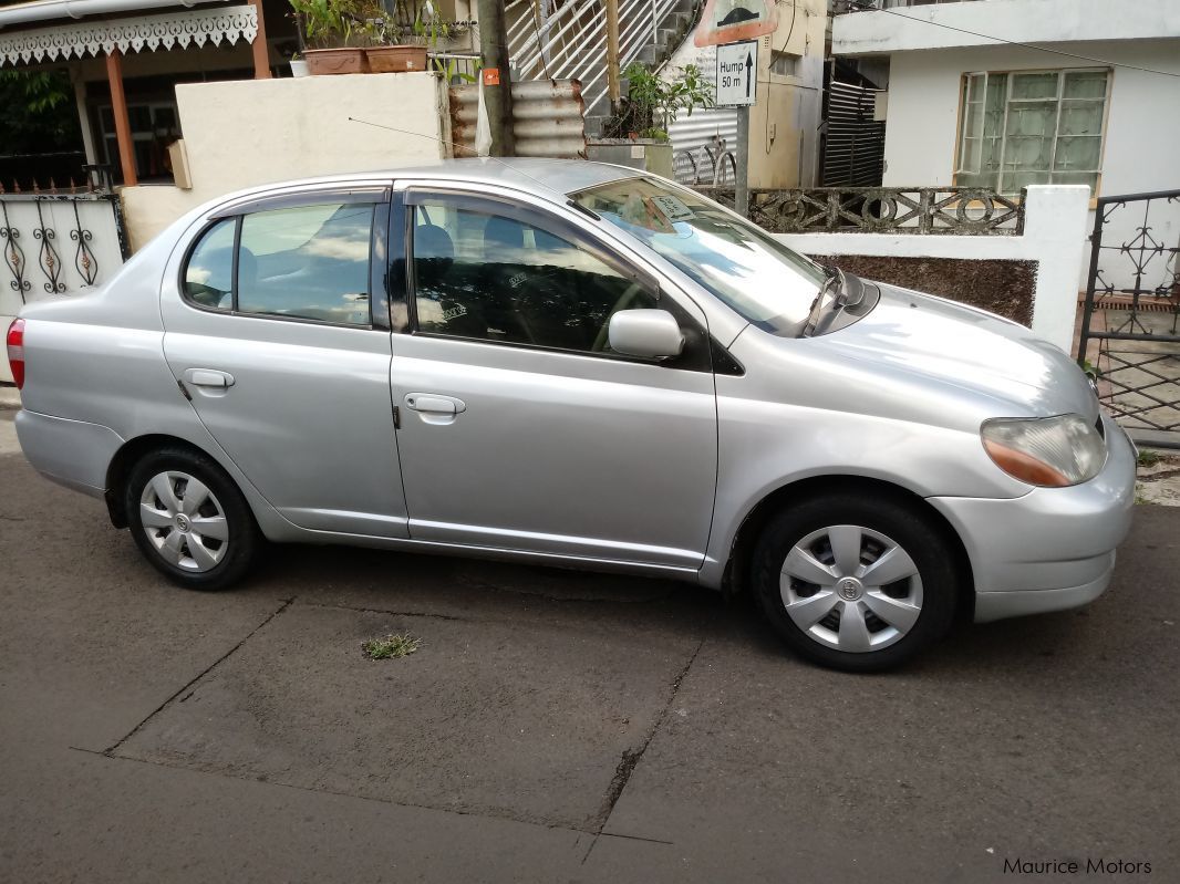 Used Toyota Platz | 2000 Platz for sale | Beau Bassin Toyota Platz ...