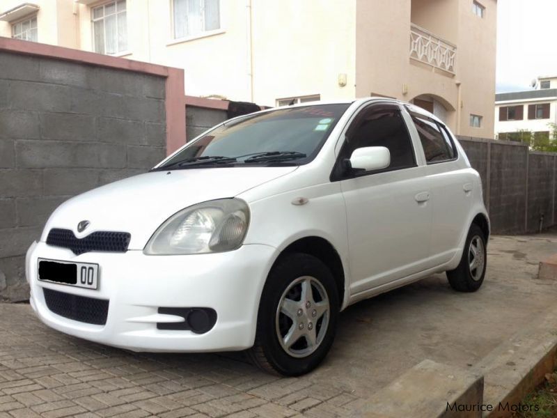 Used Toyota Vitz Manual | 2000 Vitz Manual for sale | COROMANDEL Toyota ...