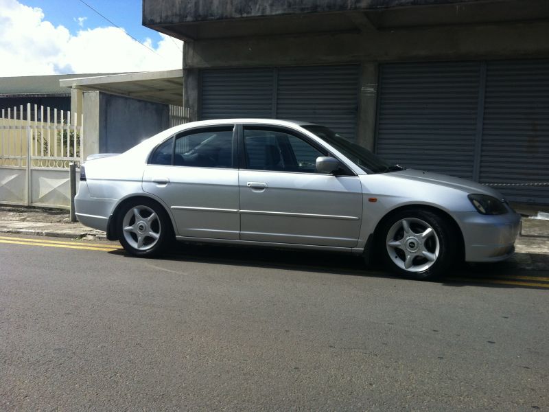 Used Honda civic es 8 | 2001 civic es 8 for sale | louis de rochecouste ...