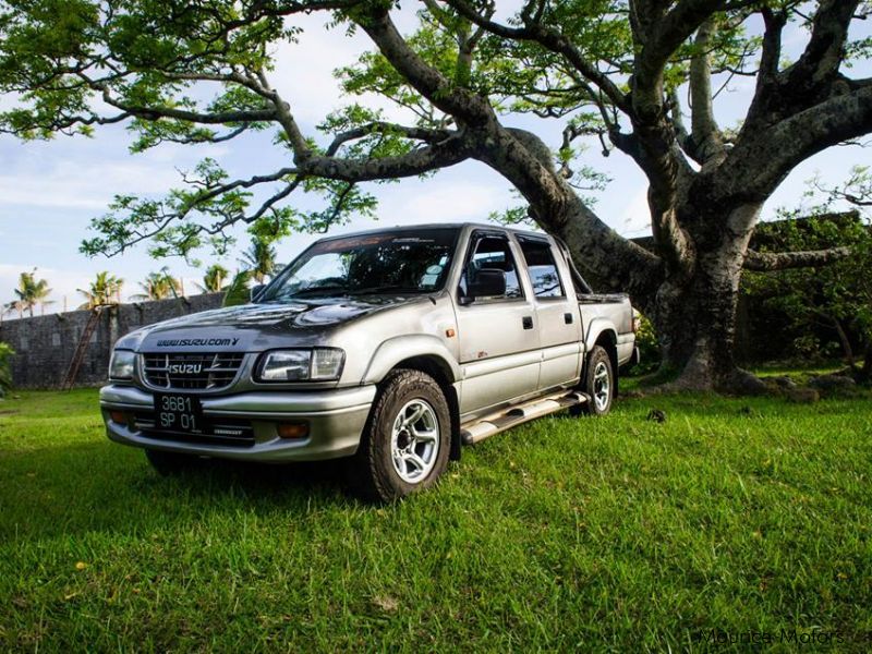 Used Isuzu kb280 | 2001 kb280 for sale | royal road Mare D ...