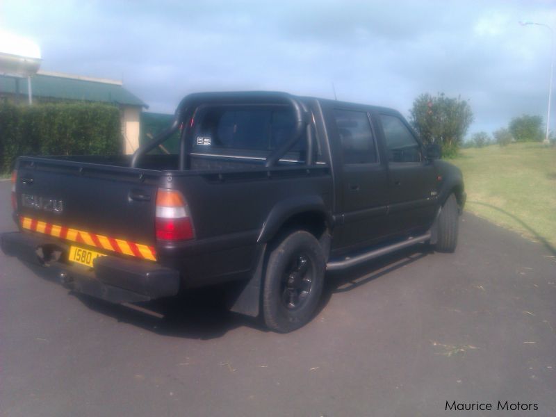 Used Isuzu kb280 turbo diesel | 2001 kb280 turbo diesel for sale ...