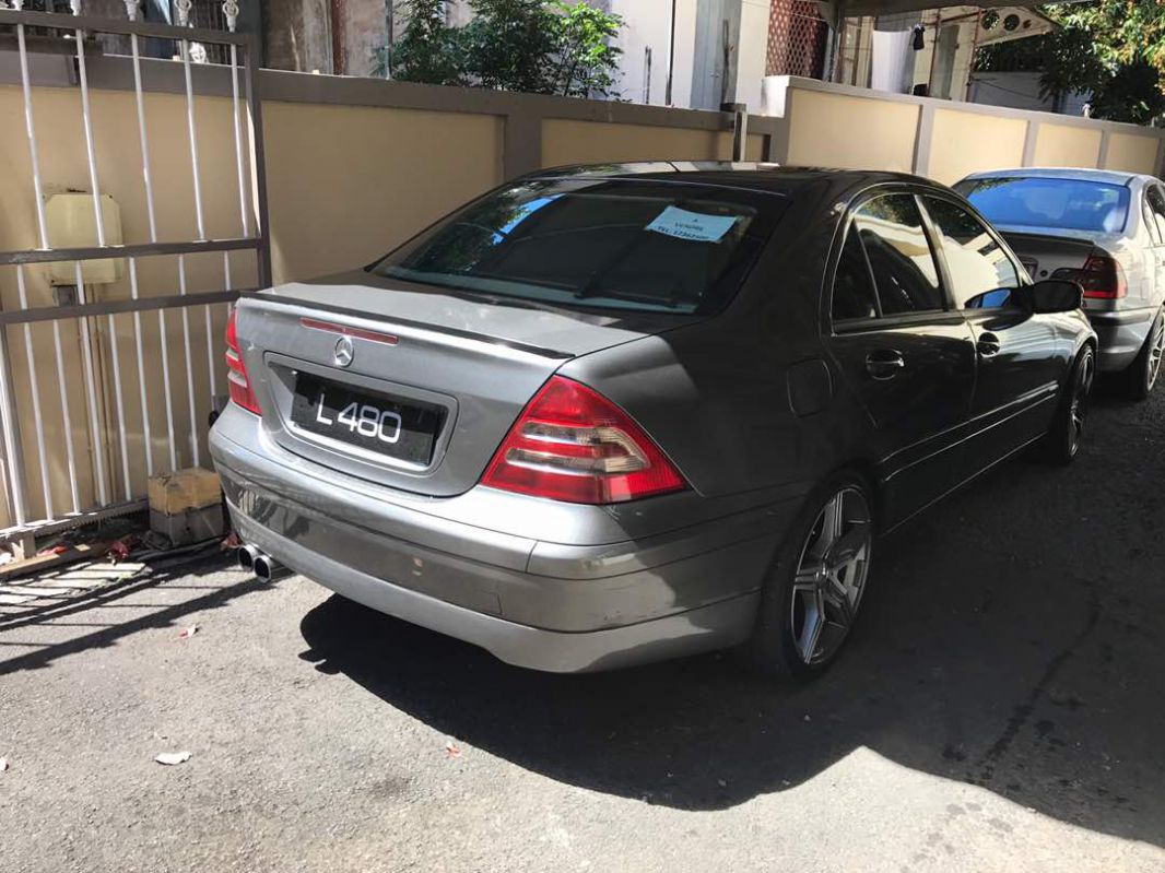 Used Mercedes-Benz C220cdi | 2001 C220cdi for sale | Quatre Bornes ...