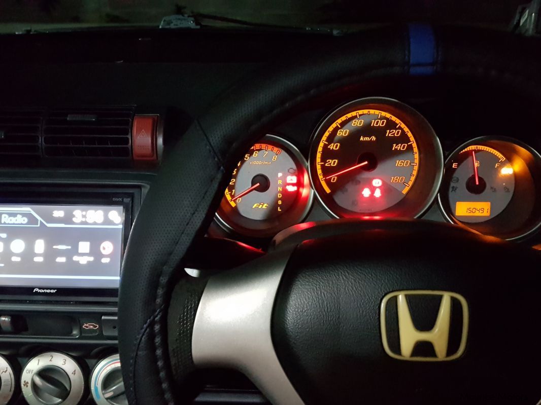 Used Nissan AK 11 | 2001 AK 11 for sale | Mauritius Nissan AK 11 sales ...