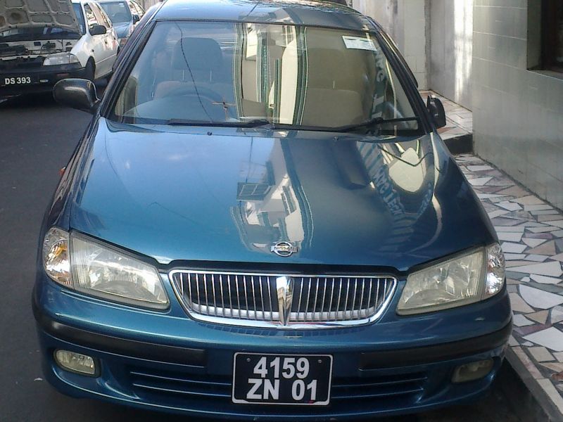 Used Nissan N16 | 2001 N16 for sale | Port Louis Nissan N16 sales ...