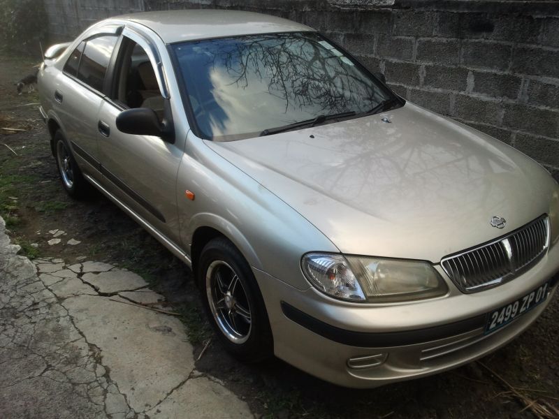 Used Nissan N16 | 2001 N16 for sale | Royal Road, Fond-du-Sac Nissan ...