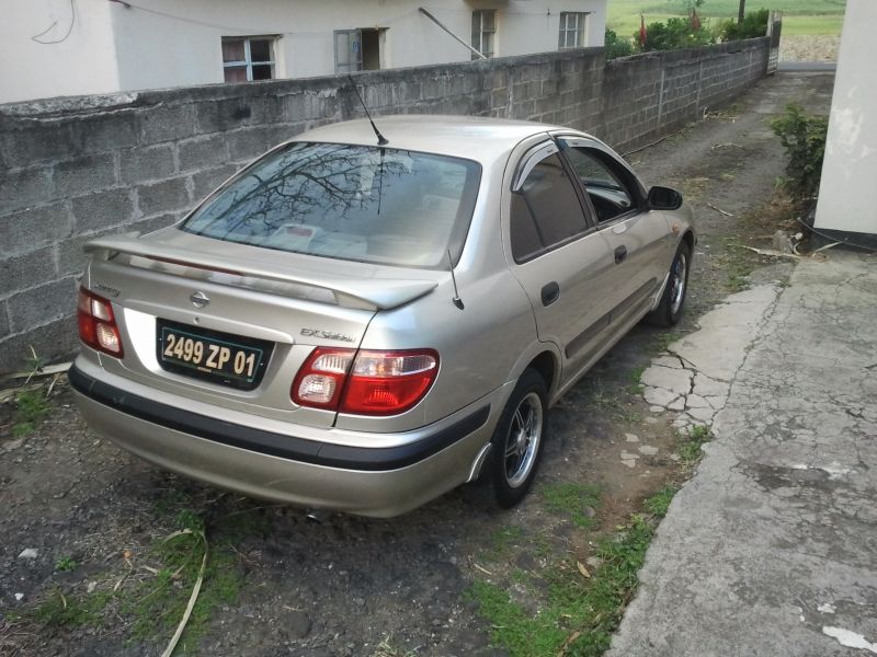Used Nissan N16 | 2001 N16 for sale | Royal Road, Fond-du-Sac Nissan ...