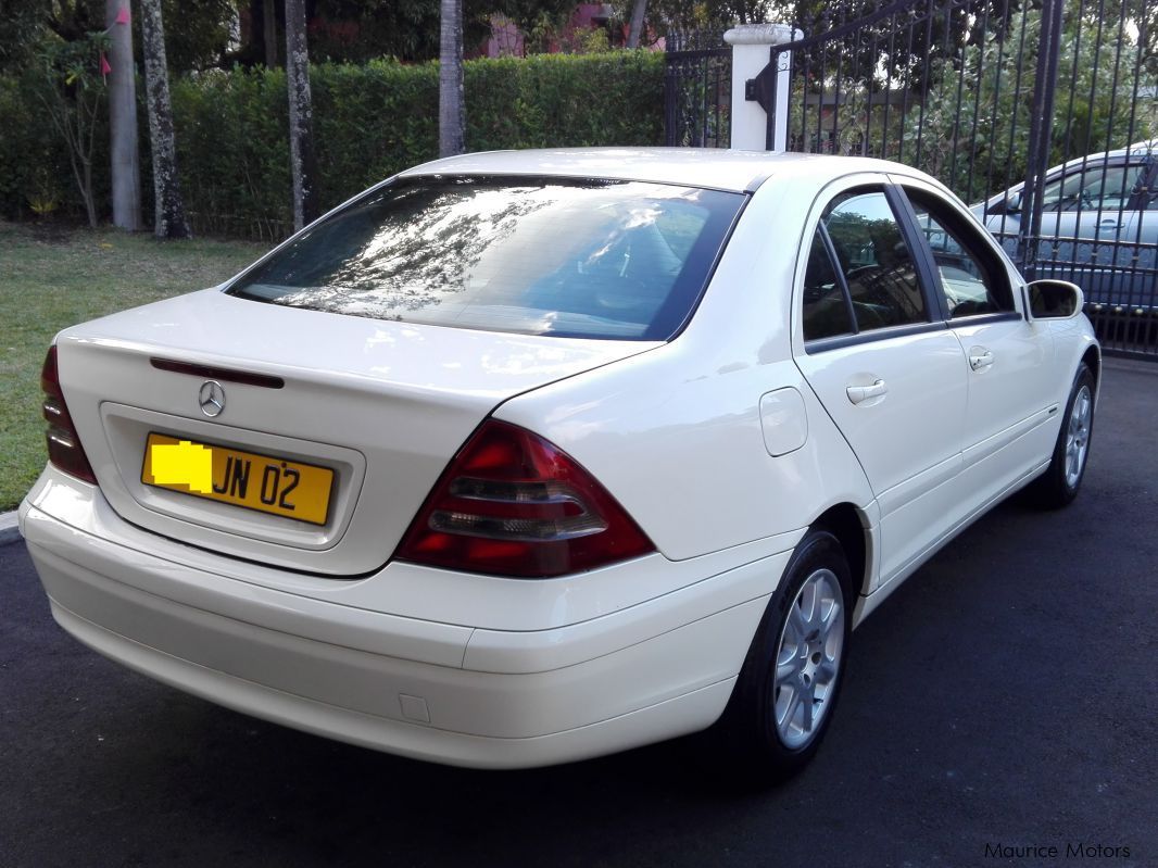 Used Mercedes-Benz C220 CDI | 2002 C220 CDI for sale | Port Louis ...