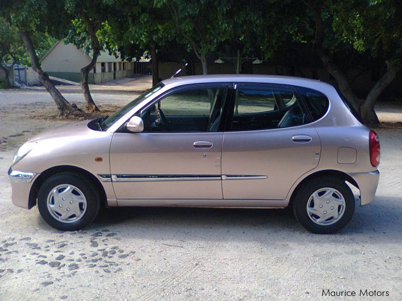 Used Toyota Duet | 2002 Duet for sale | Q.B Toyota Duet sales | Toyota ...