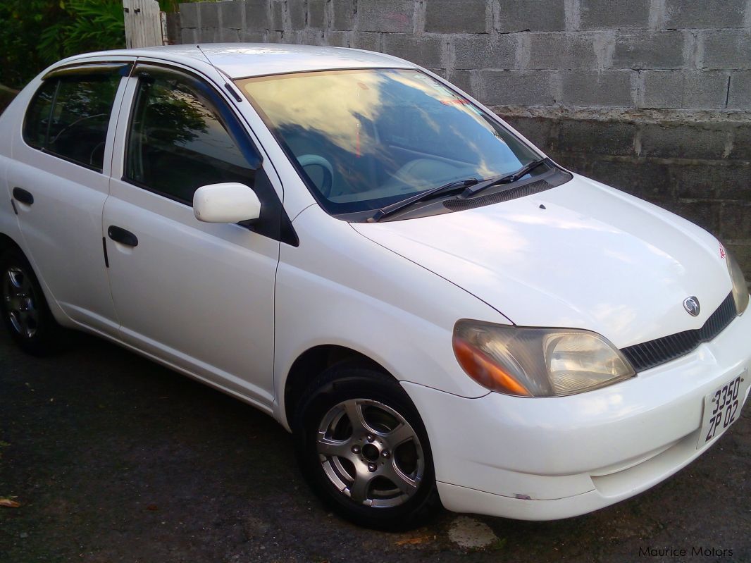 Used Toyota Platz | 2002 Platz for sale | Curepipe Toyota Platz sales ...