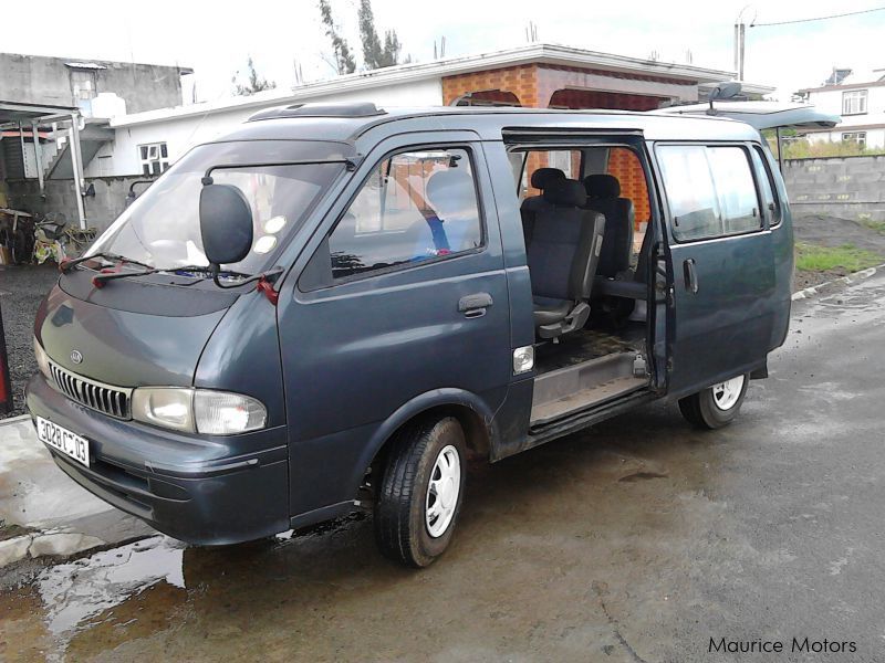 Used Kia pregio | 2003 pregio for sale | plaine magnain SUD Kia pregio ...