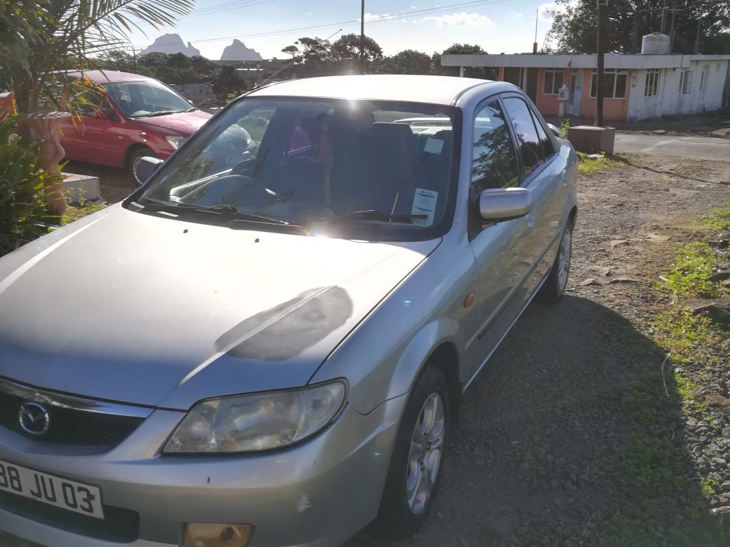 Used Mazda 323 | 2003 323 for sale | Vacoas Mazda 323 sales | Mazda 323 ...