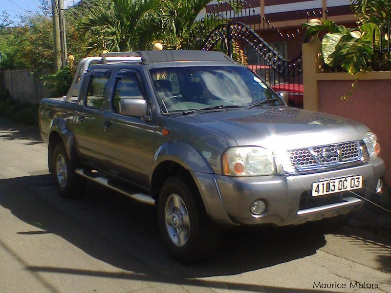 Used Nissan 4x4 predator hardbody turbo | 2003 4x4 predator hardbody ...