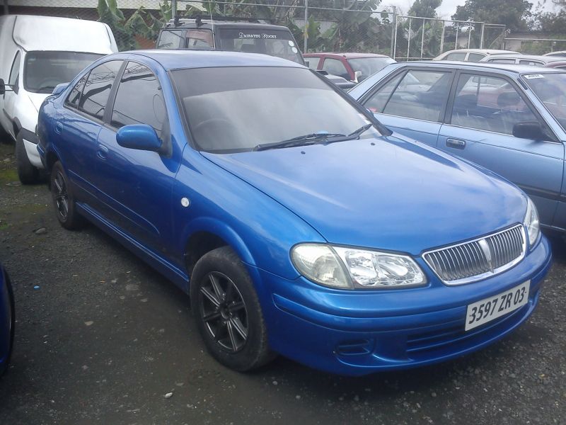 Used Nissan N16 | 2003 N16 for sale | quartier militaire Nissan N16 ...