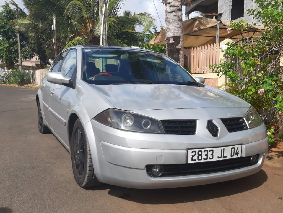 Used Renault Megane | 2004 Megane for sale | Port Louis Renault Megane ...