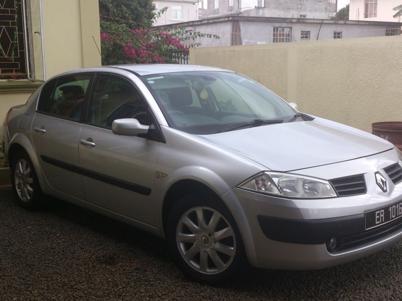 Used Renault Megane | 2004 Megane for sale | Vacoas Renault Megane ...