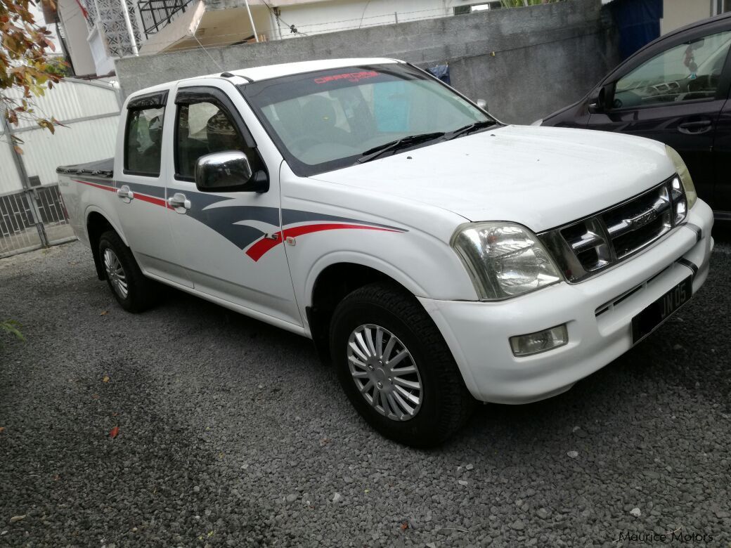 Used Isuzu D-Max 2x4 | 2005 D-Max 2x4 for sale | Vacoas Isuzu D-Max 2x4 ...