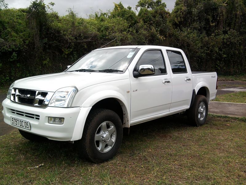 Used Isuzu Dmax | 2005 Dmax for sale | Midlands Isuzu Dmax sales ...