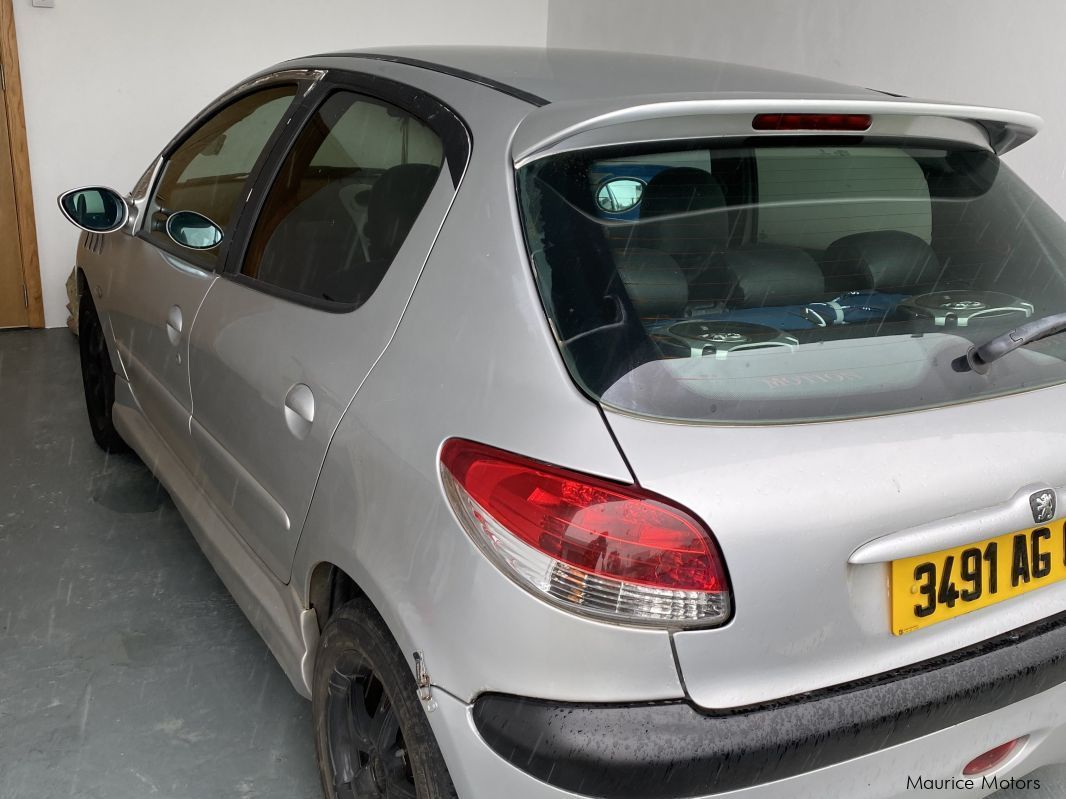 Used Peugeot 206 | 2005 206 for sale | Moka Peugeot 206 sales | Peugeot 206 Price Rs 120,000 ...