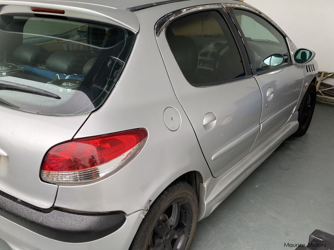Used Peugeot 206 | 2005 206 for sale | Moka Peugeot 206 sales | Peugeot 206 Price Rs 120,000 ...