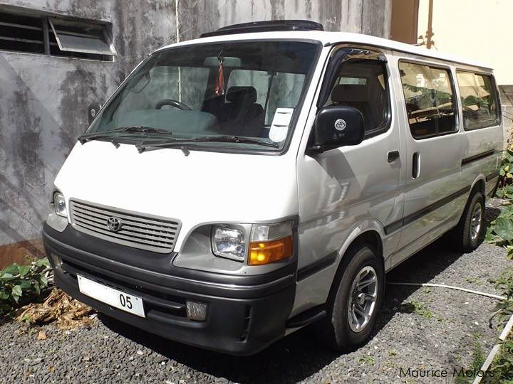 Used Toyota Hiace | 2005 Hiace for sale | Morcellement St Andre Toyota ...