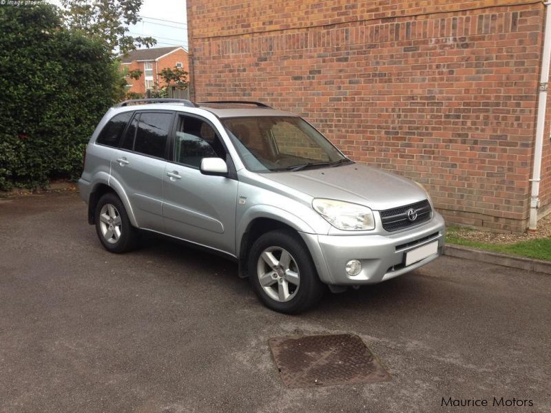Used Toyota RAV4 | 2005 RAV4 for sale | PORT LOUIS Toyota RAV4 sales ...