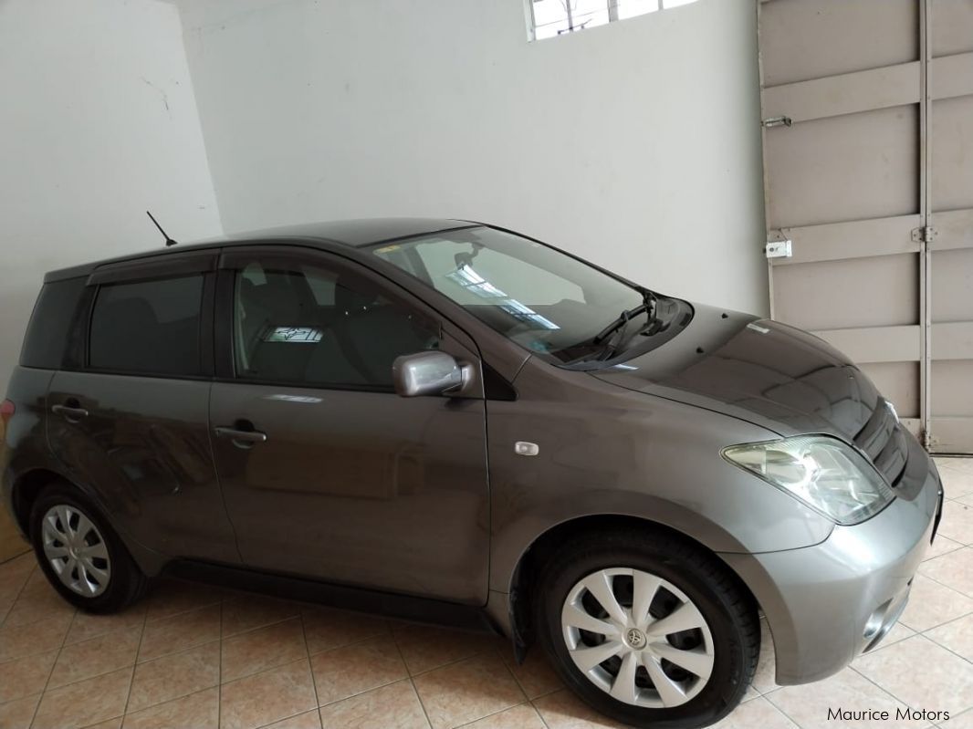 Used Toyota ist | 2005 ist for sale | Port Louis Toyota ist sales ...