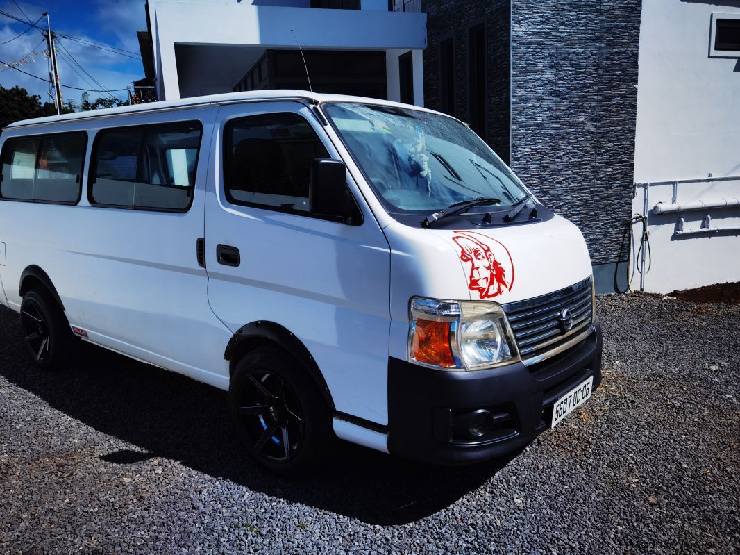 Used Nissan Urvan E25 | 2006 Urvan E25 for sale | Pamplemousses Nissan ...