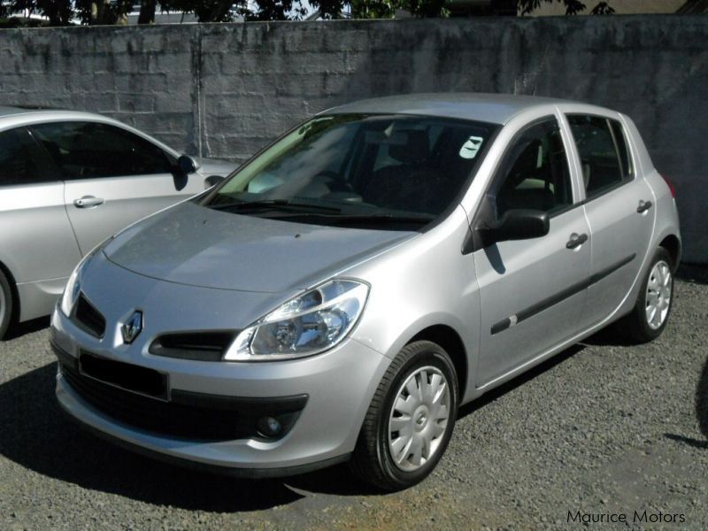Used Renault Clio | 2006 Clio for sale | Vacoas Renault Clio sales ...