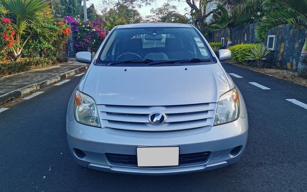 Used Toyota IST | 2006 IST for sale | Morcellemont Saint Andre Toyota ...
