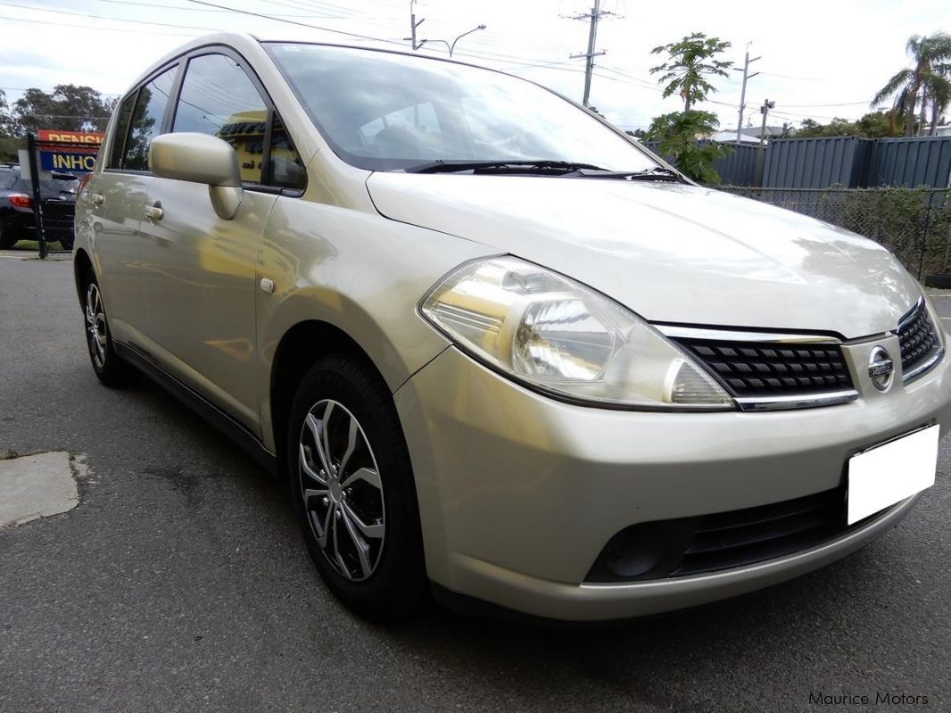 Used Nissan Tiida | 2007 Tiida for sale | Trois Boutiques Nissan Tiida ...