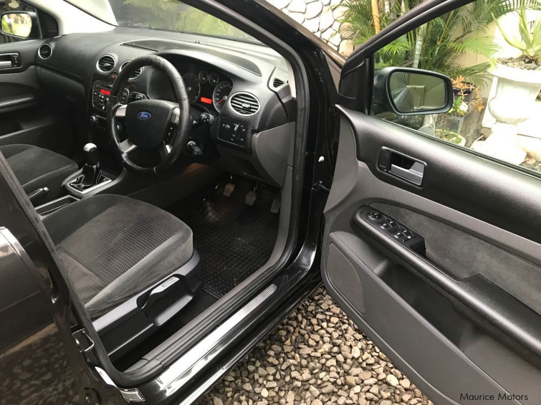 Used Ford Focus Ghia | 2008 Focus Ghia for sale | Baie du Tombeau Ford ...