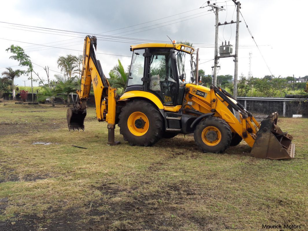 JCB tractors Mauritius - JCB 3CX-JCB Tractors - 3CX