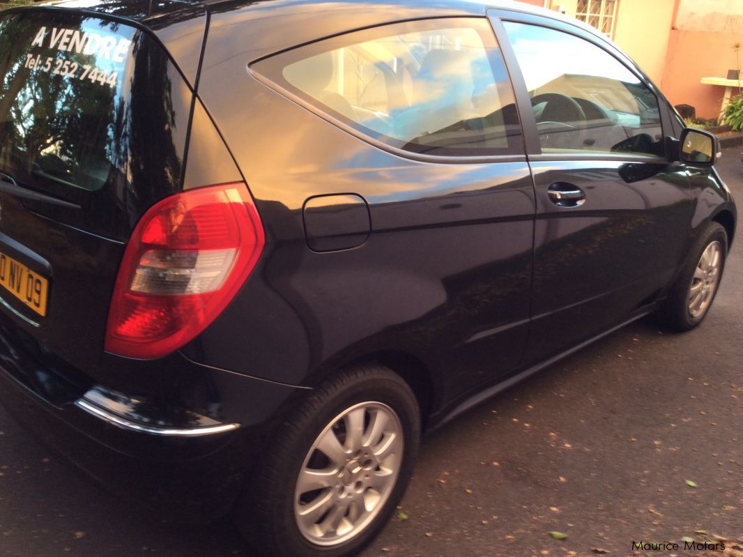 Used Mercedes-Benz A160 | 2009 A160 for sale | Floreal Mercedes-Benz ...